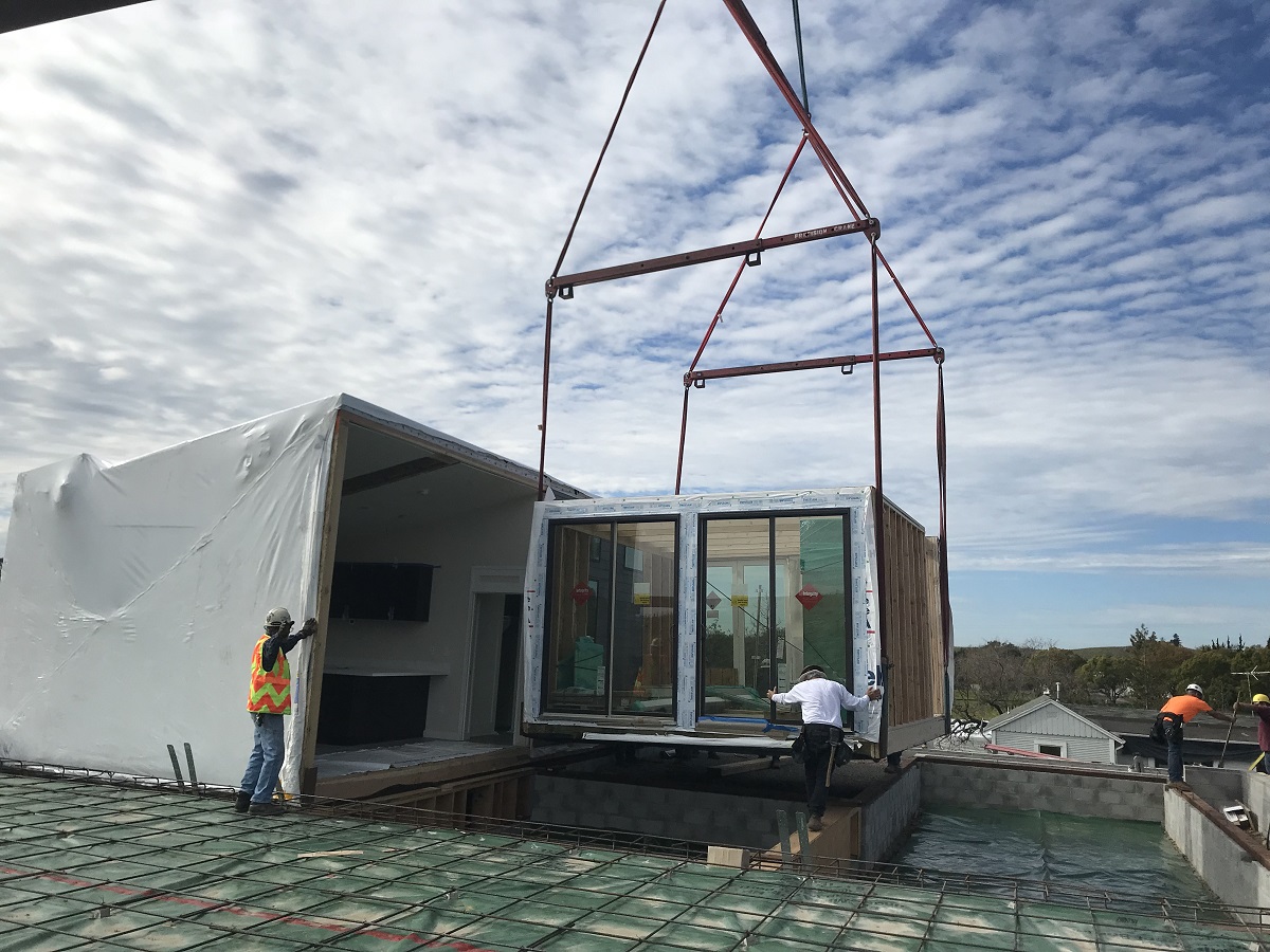 Plant Prefab Installs Two Custom, Prefabricated Residences in Berkeley ...