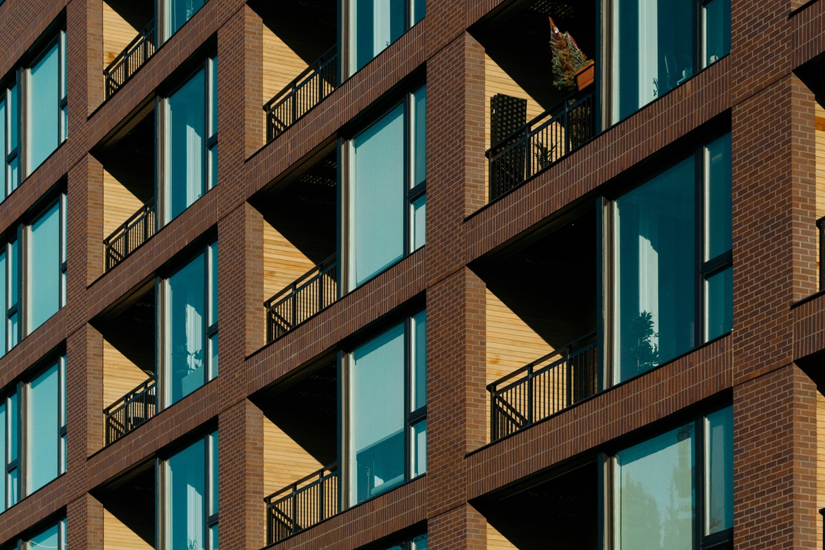 Corebridge Real Estate Investors Sells 147-Unit Citra Apartment Complex ...