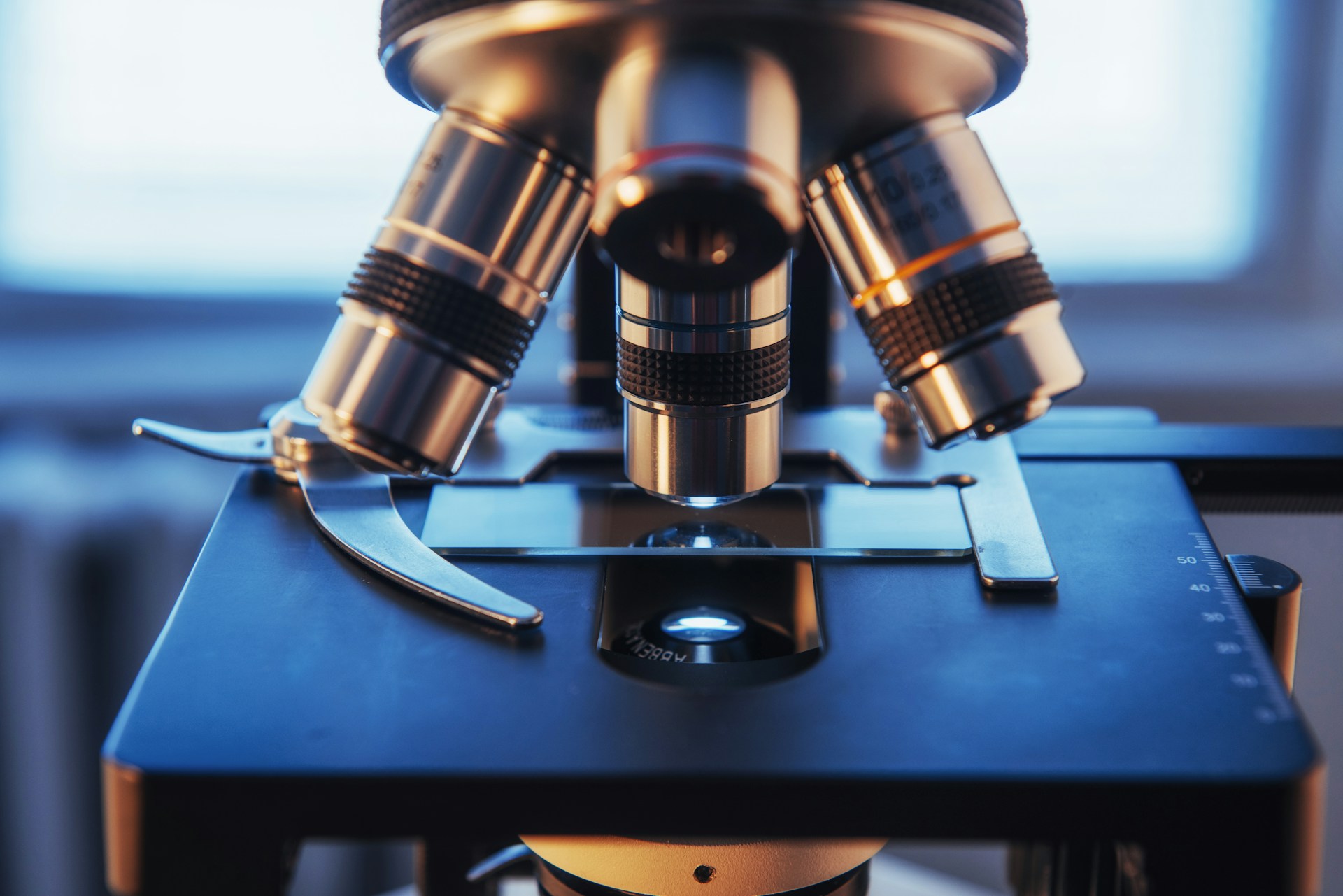 Alexandria Real Estate Slashes Dividend 45% as Life Science Downturn ...